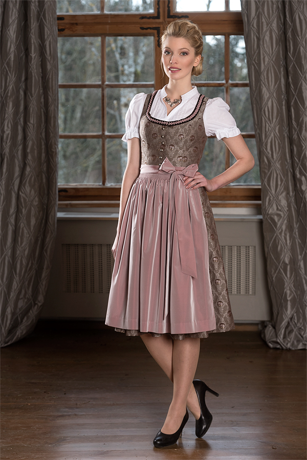 Trachten Mode, Dirndl und Landhausmode in Heiligenhaus